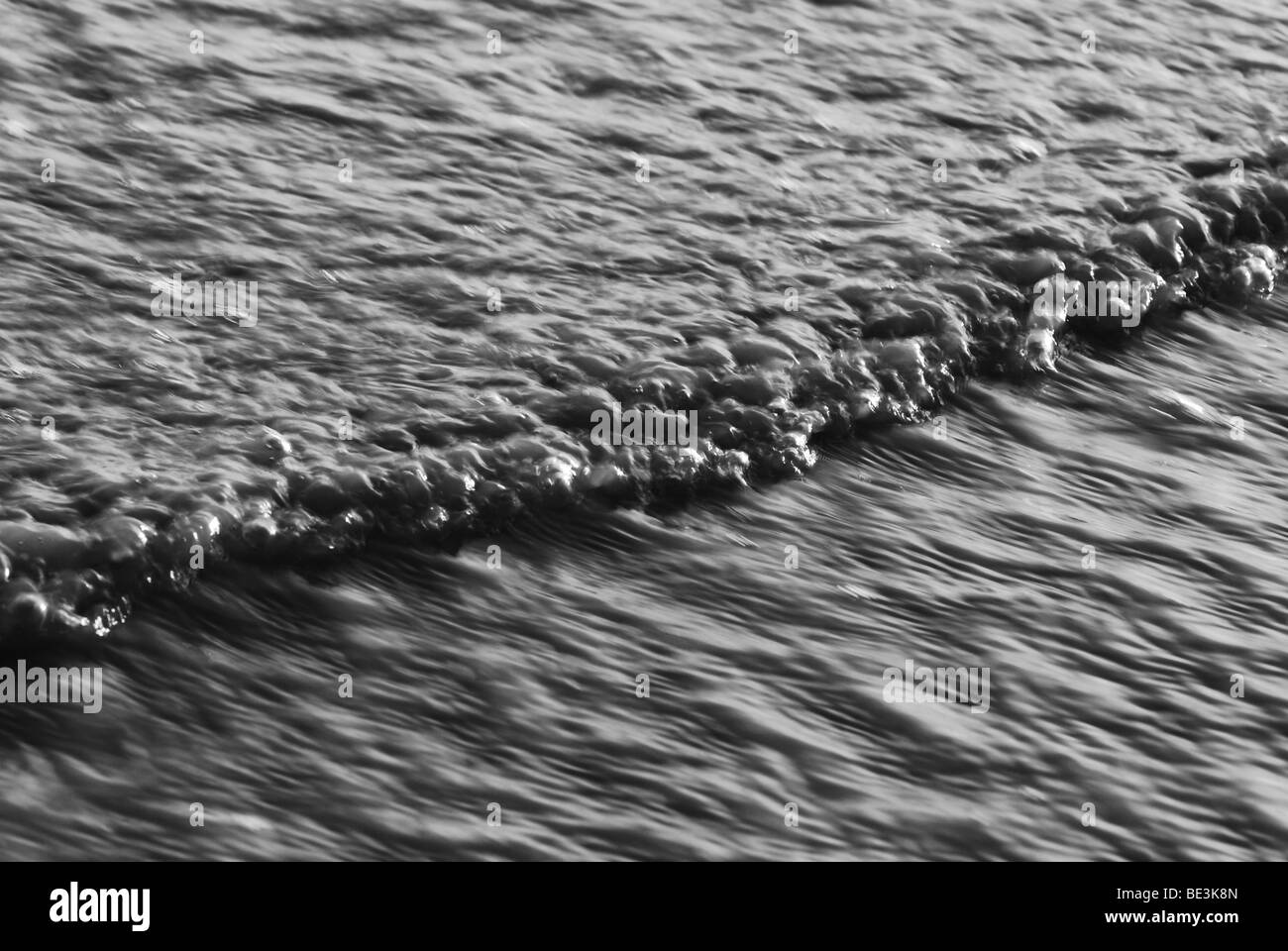 Ocean water lapping hi-res stock photography and images - Alamy
