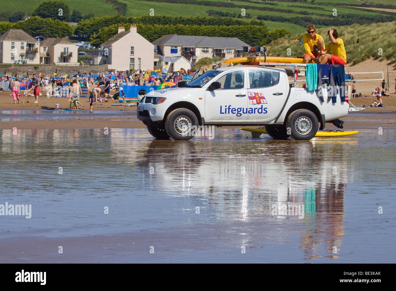 Lifeguards beach hi-res stock photography and images - Alamy