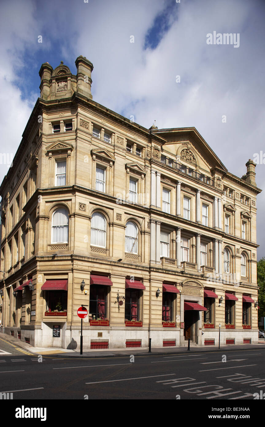 Bank of liverpool facade hi-res stock photography and images - Alamy