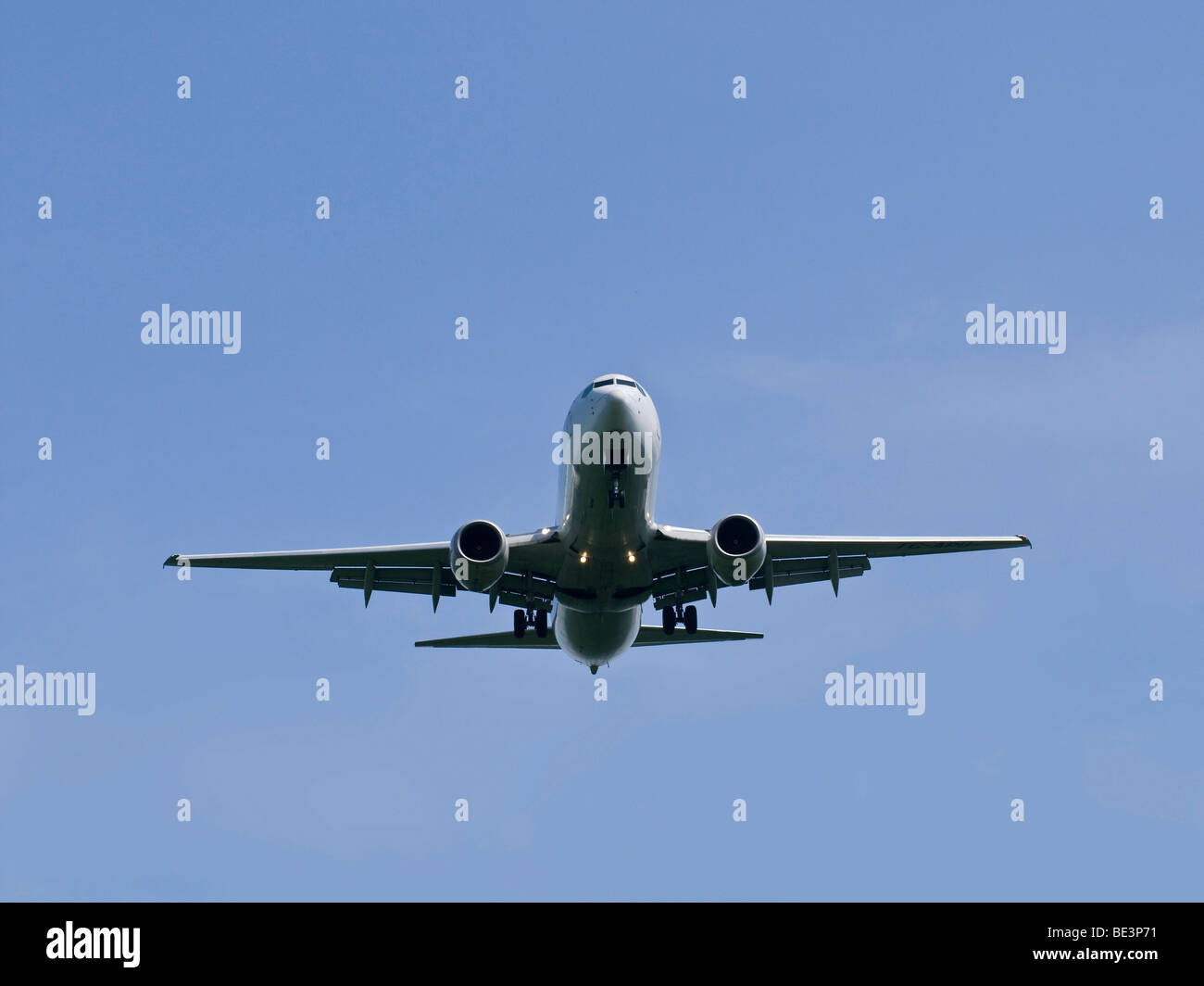 Aircraft seen from below Stock Photo - Alamy
