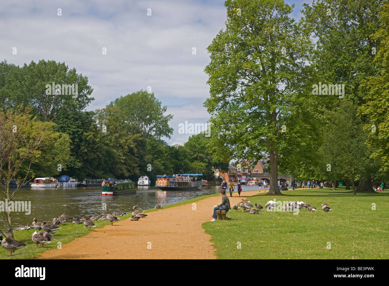 Oxford, River Thames, Salter's Boatyard, Folly Bridge, Cotswolds ...