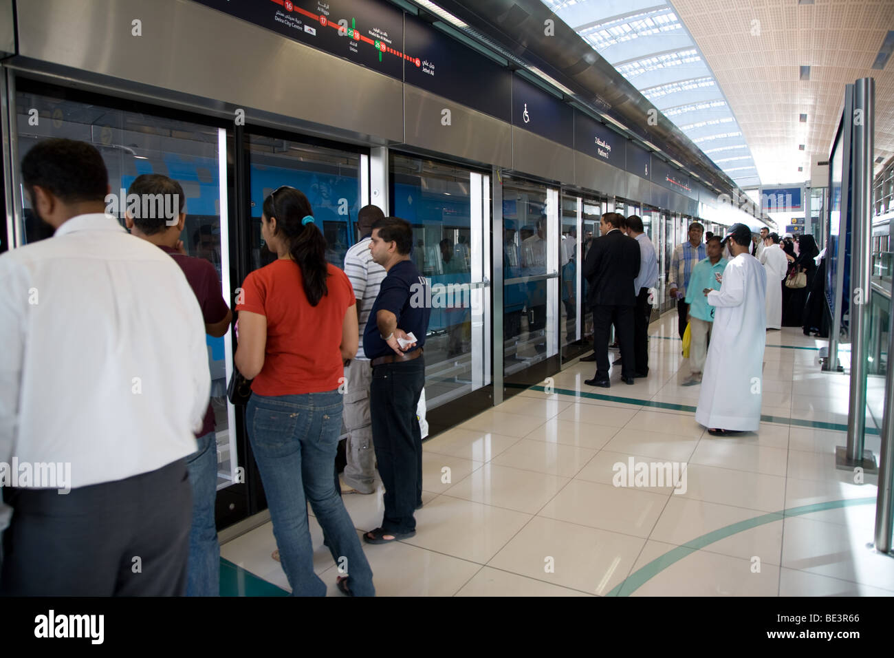 Dubai Metro Train station Interior platform uae Stock Photo - Alamy