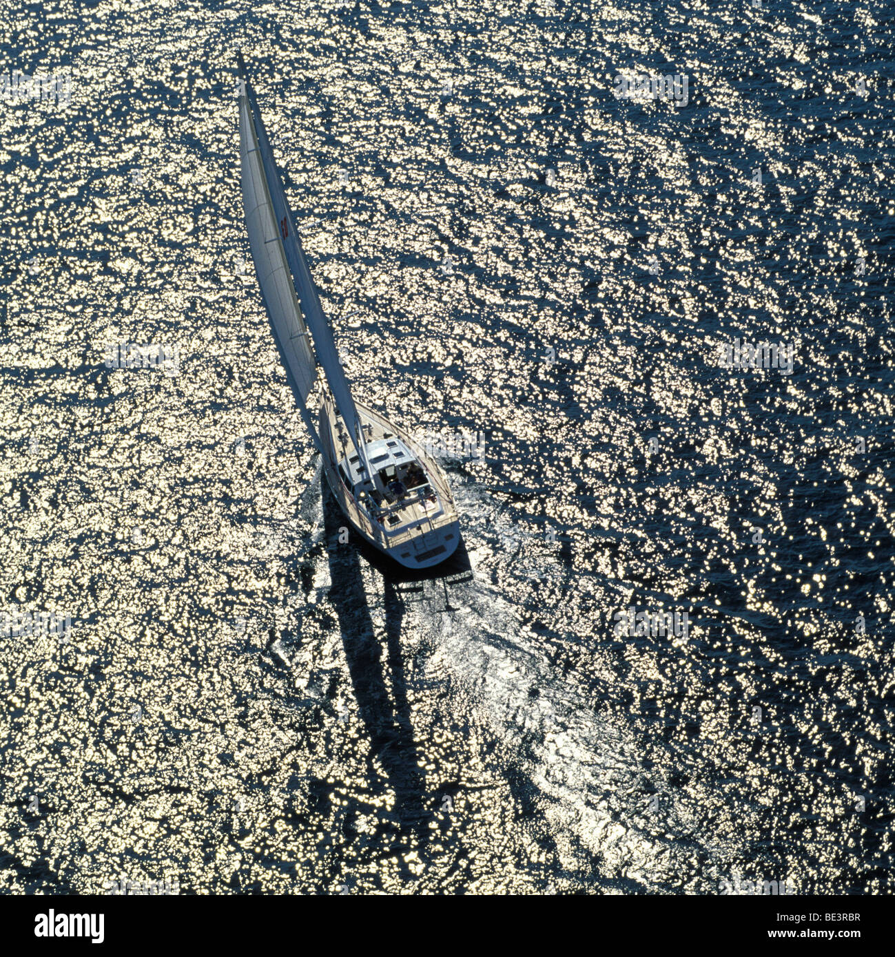 Aerial view one speed boat hi-res stock photography and images - Alamy