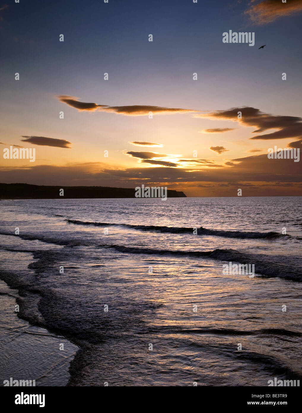 Sunset whitby hi-res stock photography and images - Alamy