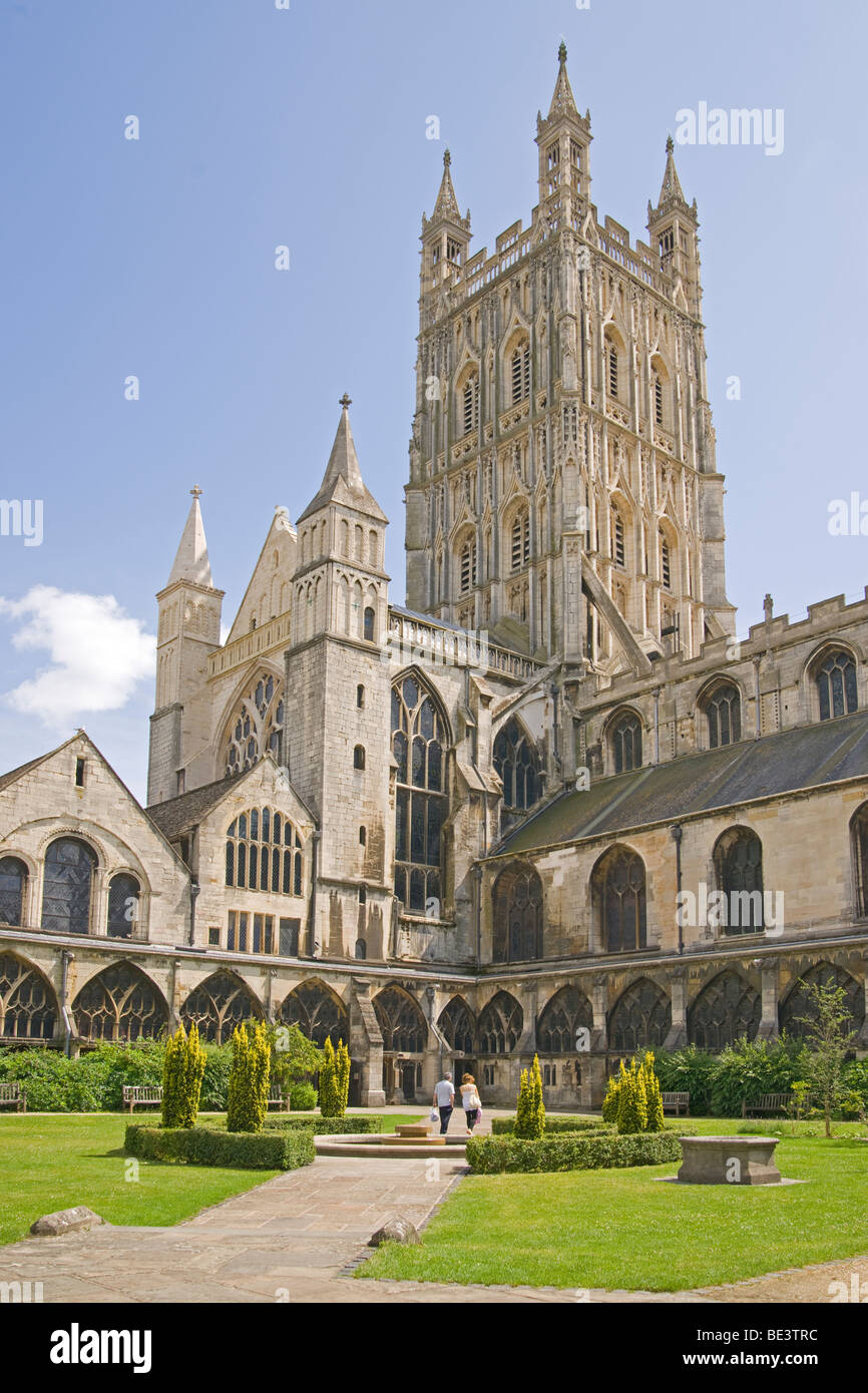 Gloucester cathedral hi-res stock photography and images - Alamy