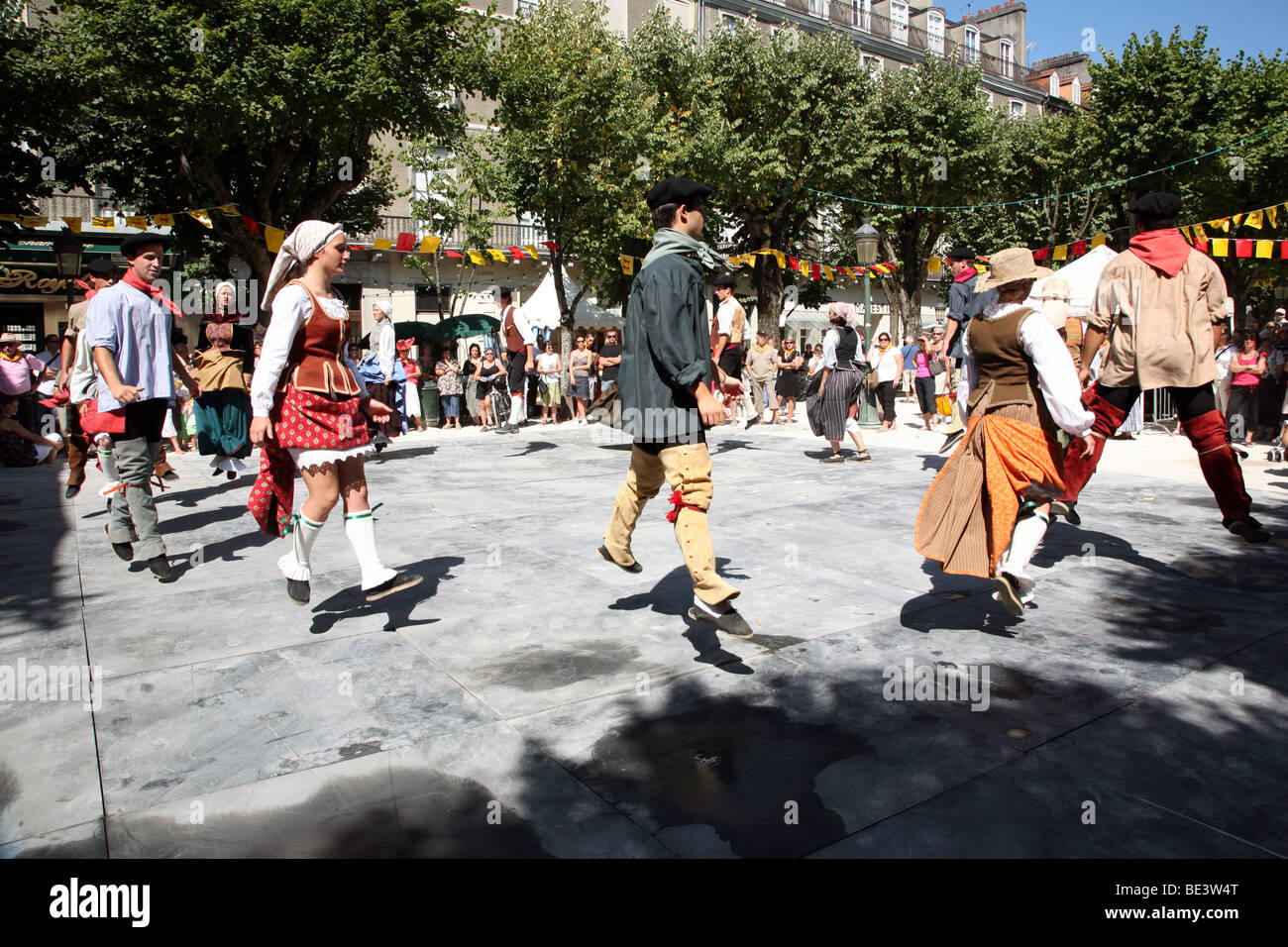 French woman traditional costume folk hi-res stock photography and ...