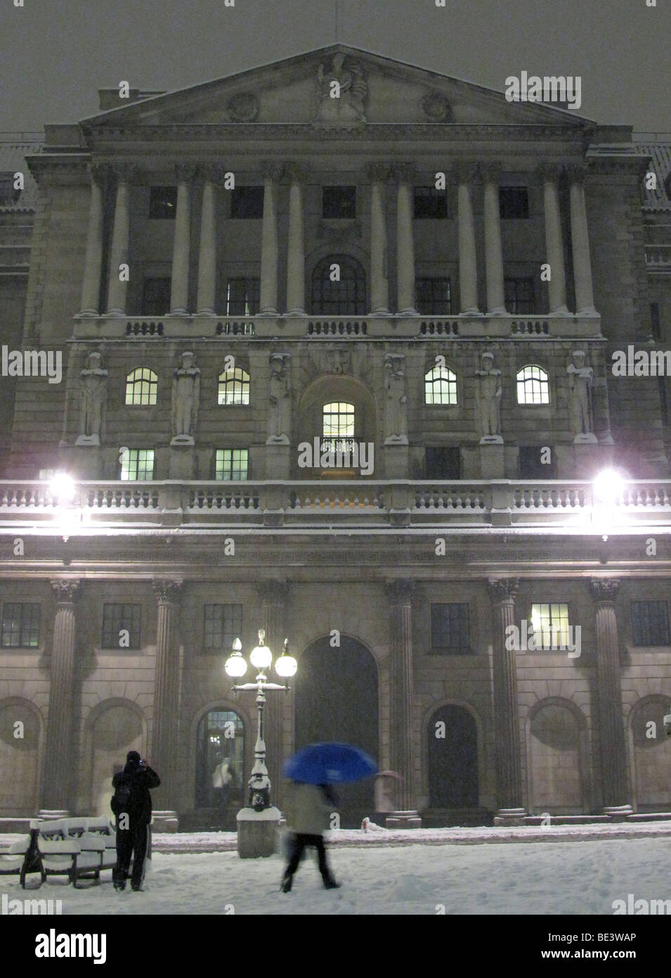 Snow Bank Stock Photos & Snow Bank Stock Images - Alamy