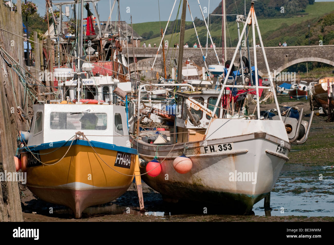 Fishing boats in Looe Harbor South East Cornwall Stock Photo - Alamy