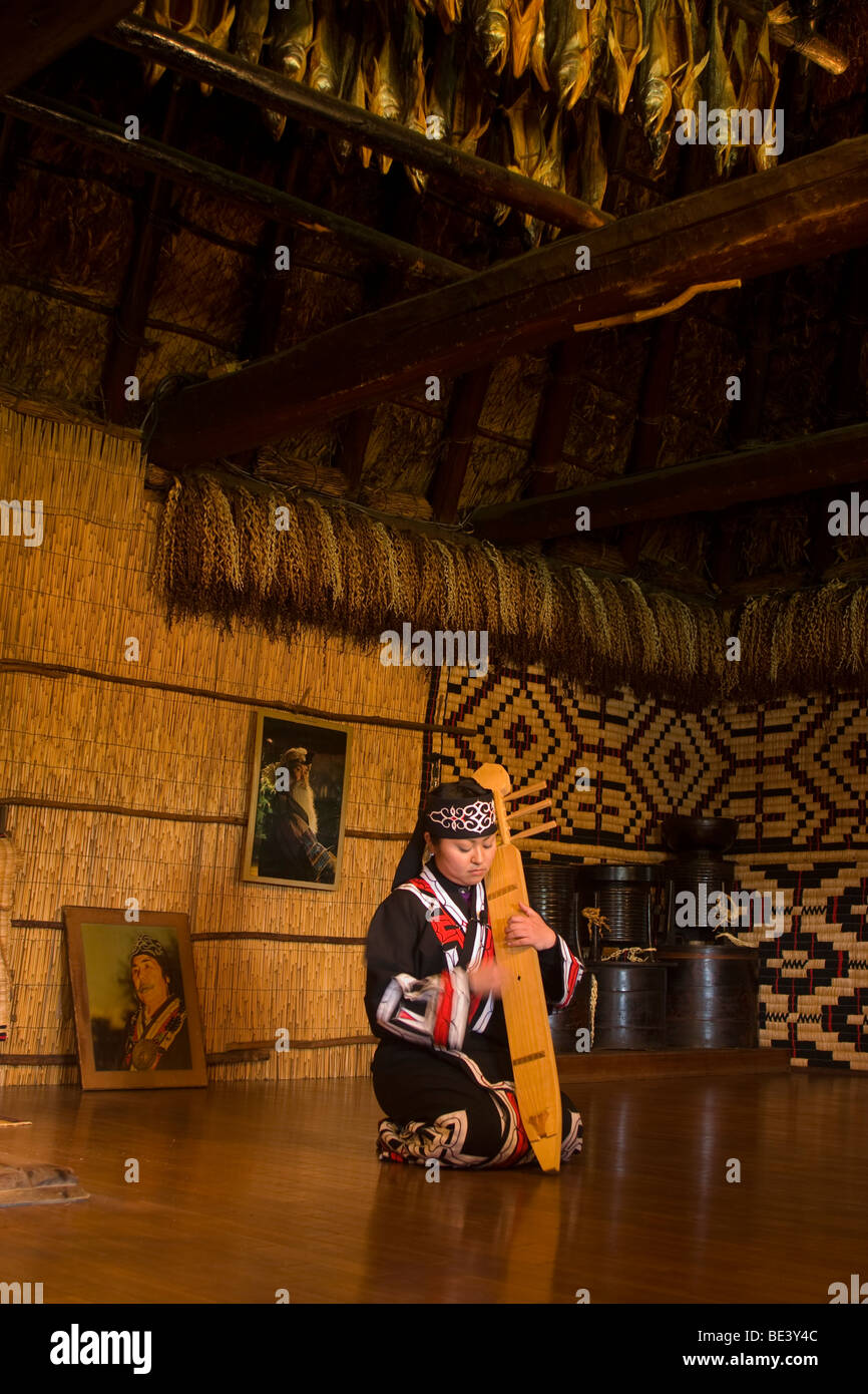 Ainu and japan hi-res stock photography and images - Alamy