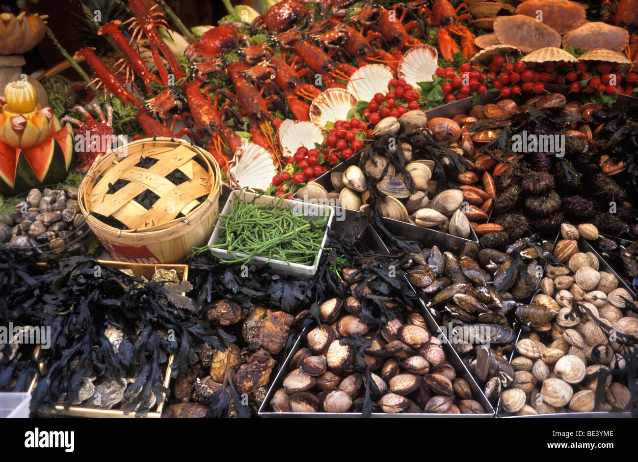 Seafood food restaurant lunch hi-res stock photography and images - Alamy