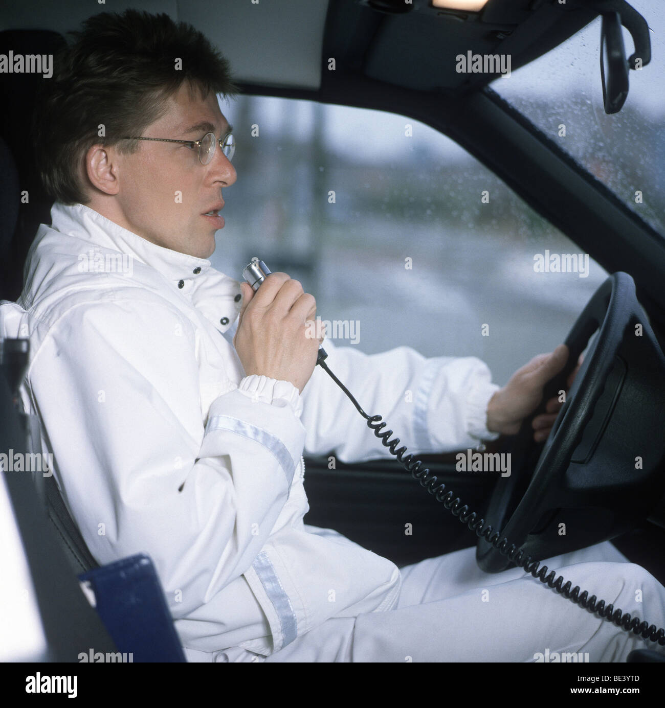 Profile of ambulance hi-res stock photography and images - Alamy