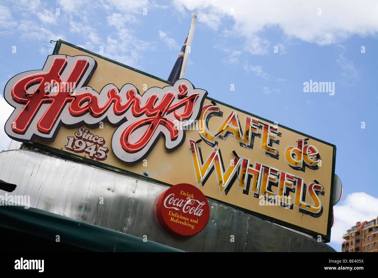 Harry's Cafe de Wheels at Woolloomooloo - Sydney's most famous pie shop ...