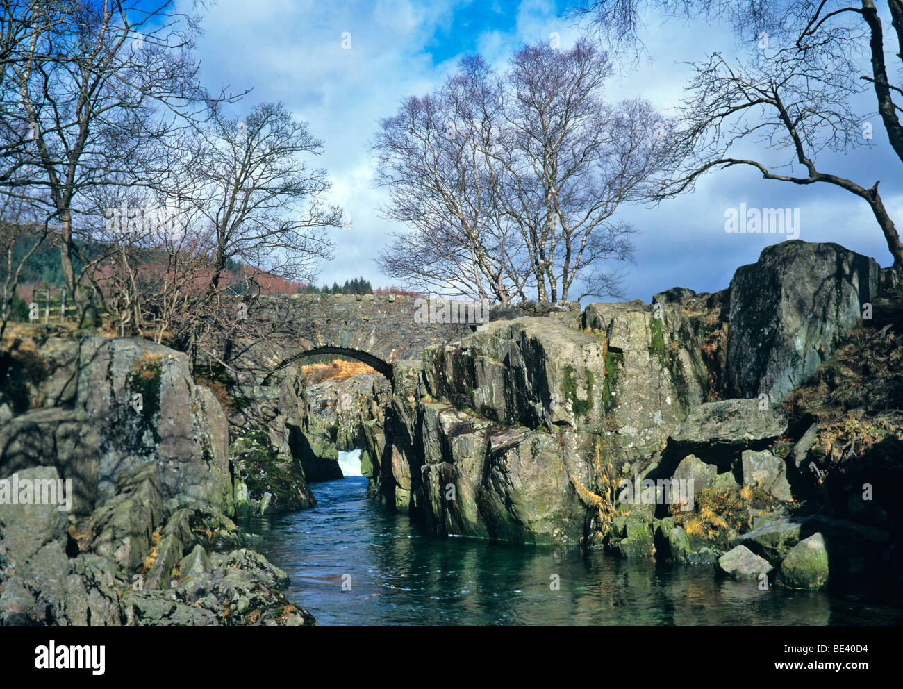 Traditional bridges lake district hi-res stock photography and images ...