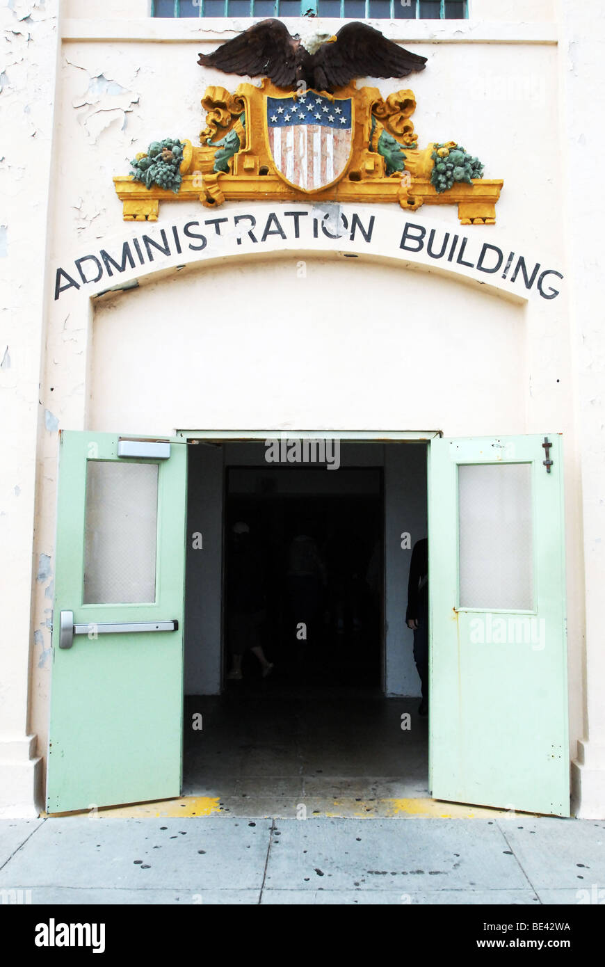 Alcatraz administration building alcatraz prison hi-res stock ...