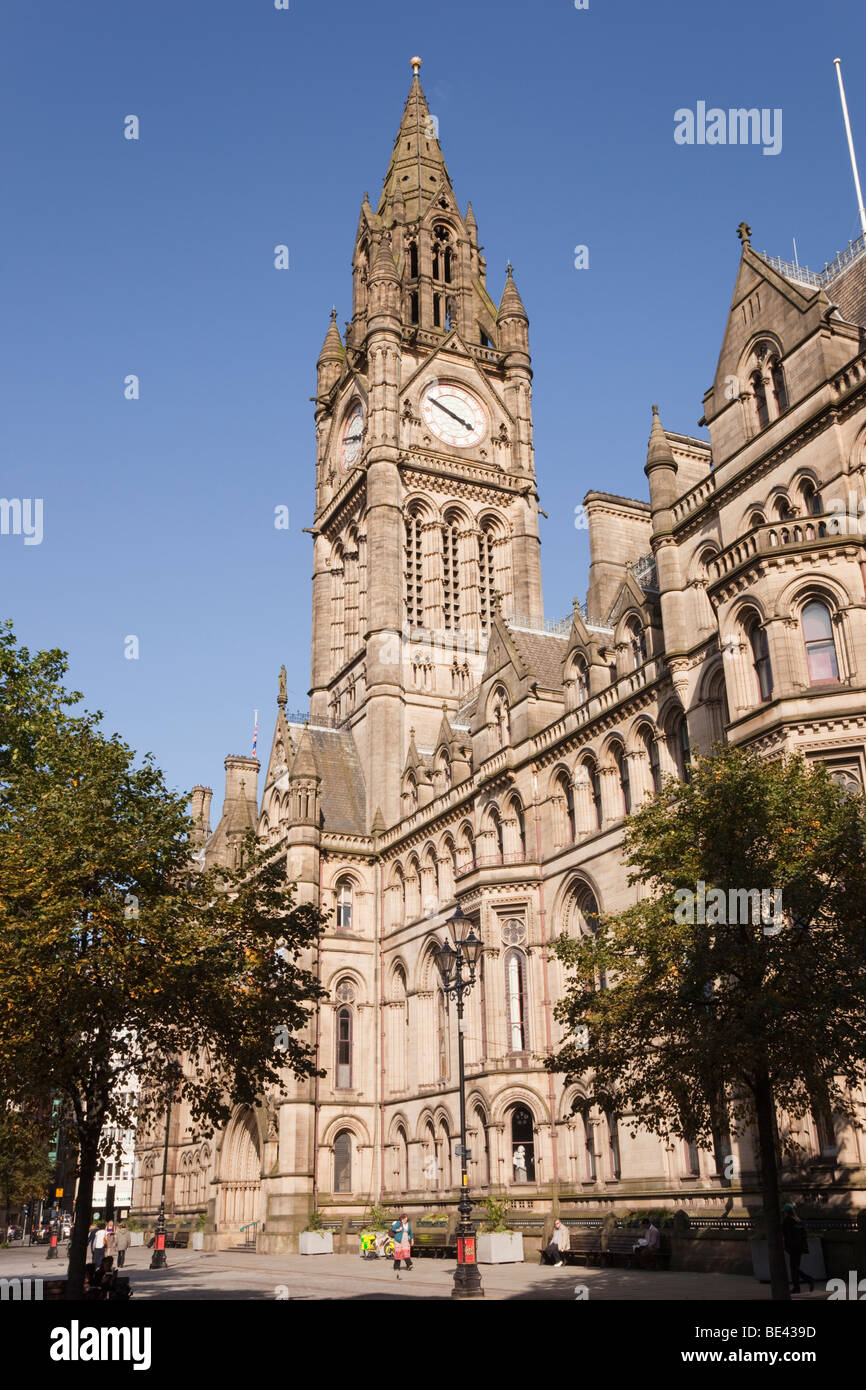 Albert Square, Manchester, England, UK. The town Hall Victorian neo ...