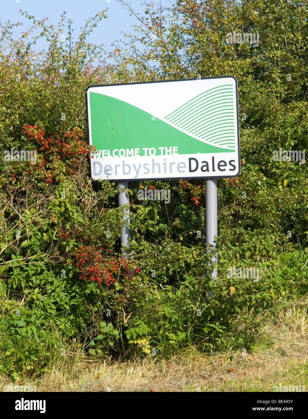 A sign saying 'Welcome to the Derbyshire Dales' in the Peak District ...
