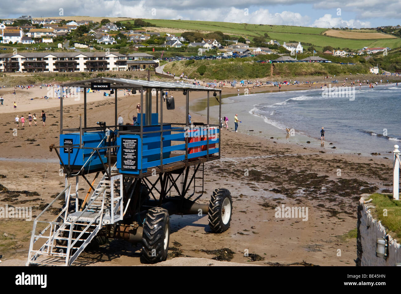 Sea tractor hi-res stock photography and images - Alamy