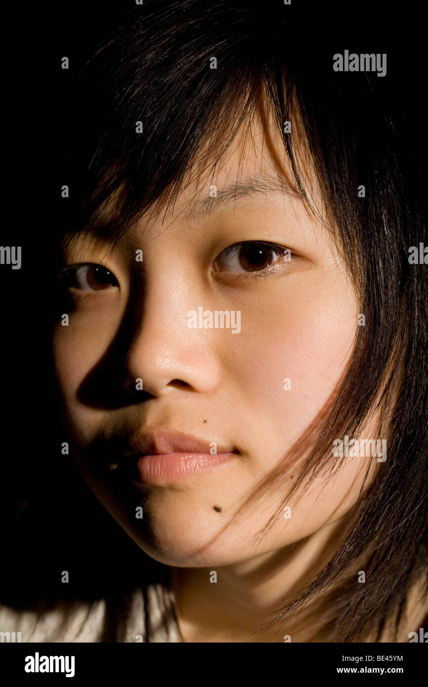 Only face portrait hi-res stock photography and images - Alamy