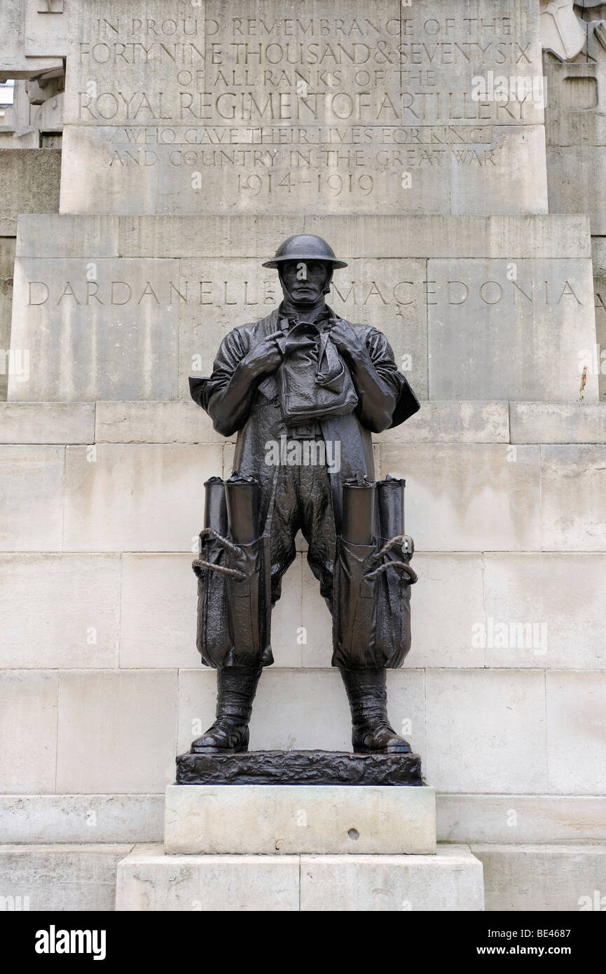 Bronze figure of a British soldier at the Royal Artillery Memorial ...