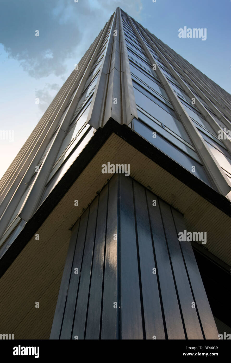 Cis building manchester hi-res stock photography and images - Alamy