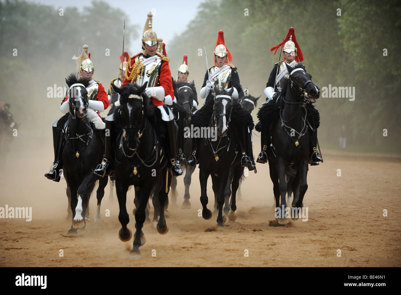 Mounted cavalry soldiers hi-res stock photography and images - Alamy