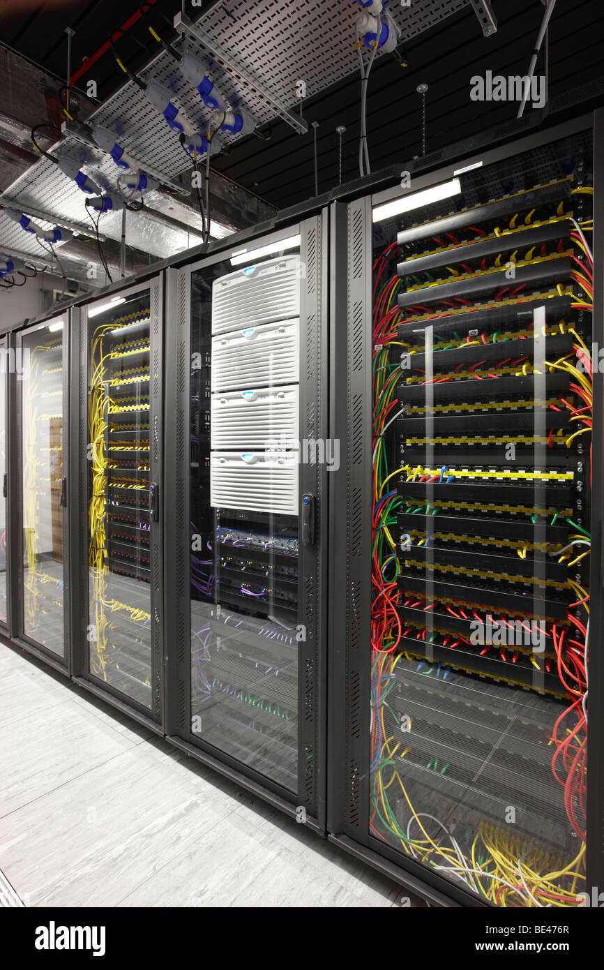 Cable trunking hi-res stock photography and images - Alamy