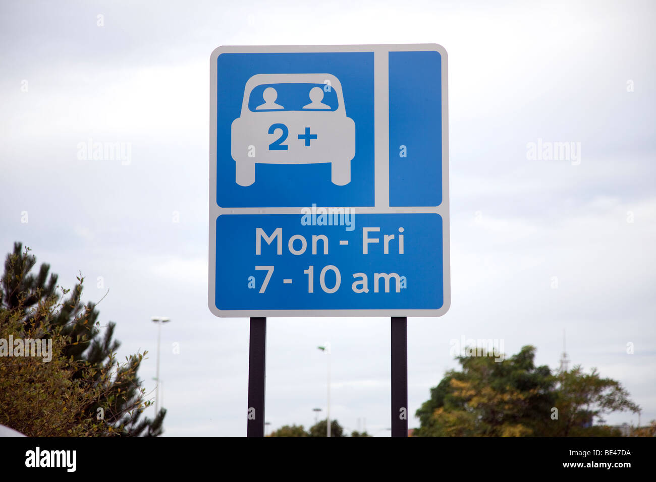 Car sharing sign hi-res stock photography and images - Alamy