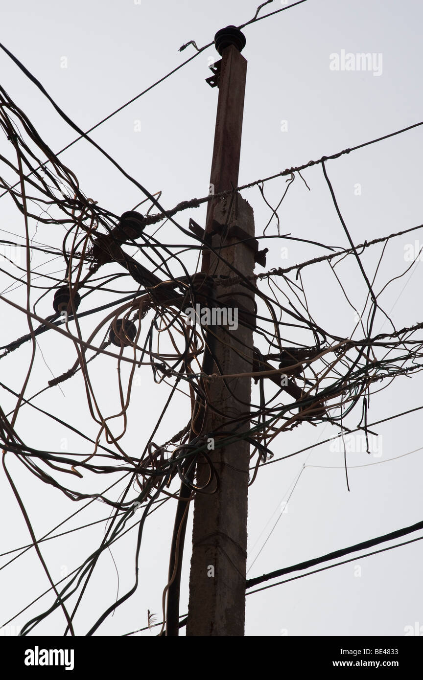 Wiring Mess Stock Photos & Wiring Mess Stock Images - Alamy