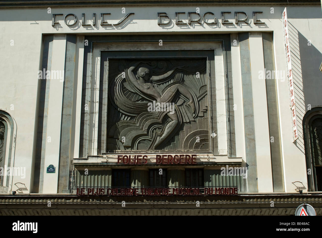 Folies bergere paris hi-res stock photography and images - Alamy