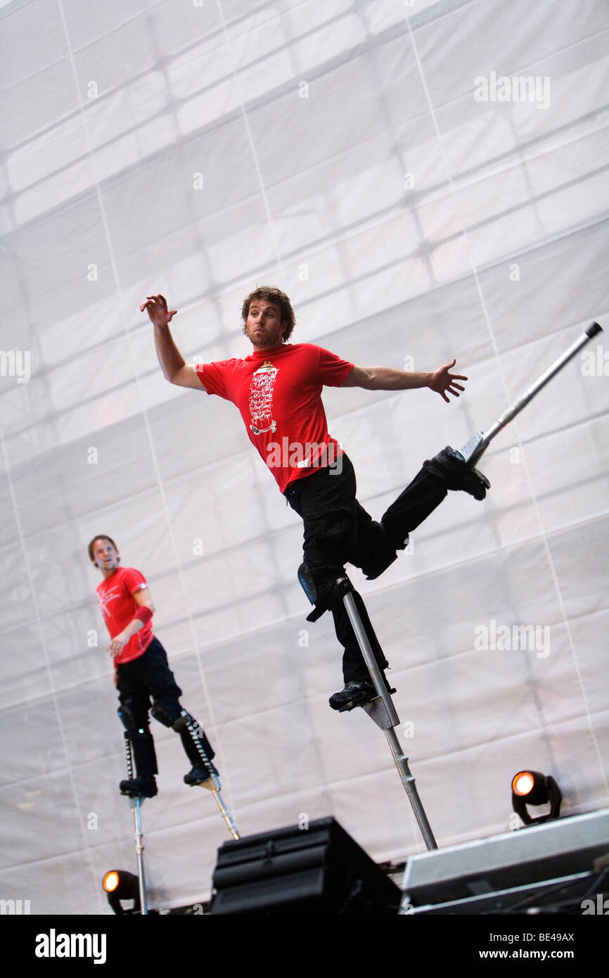 Stilt dance hi-res stock photography and images - Alamy