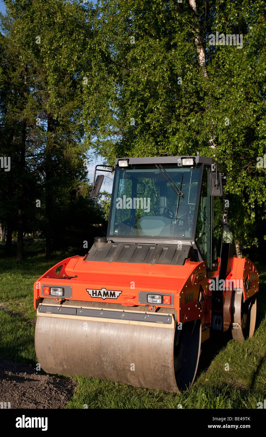 Hamm HD 75 articulated tandem roller , Finland Stock Photo - Alamy