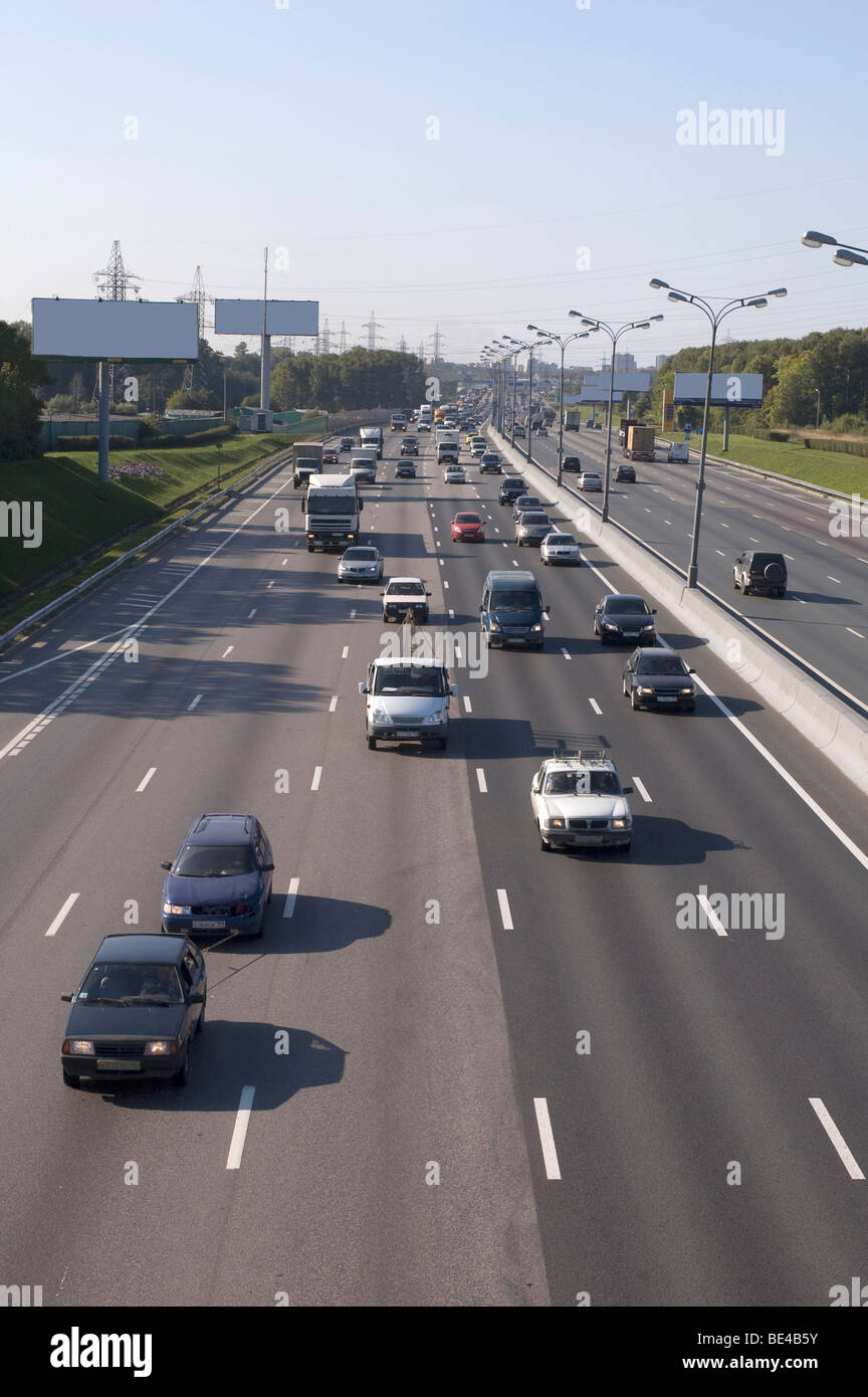 Moscow highway in the day - traffic Stock Photo - Alamy