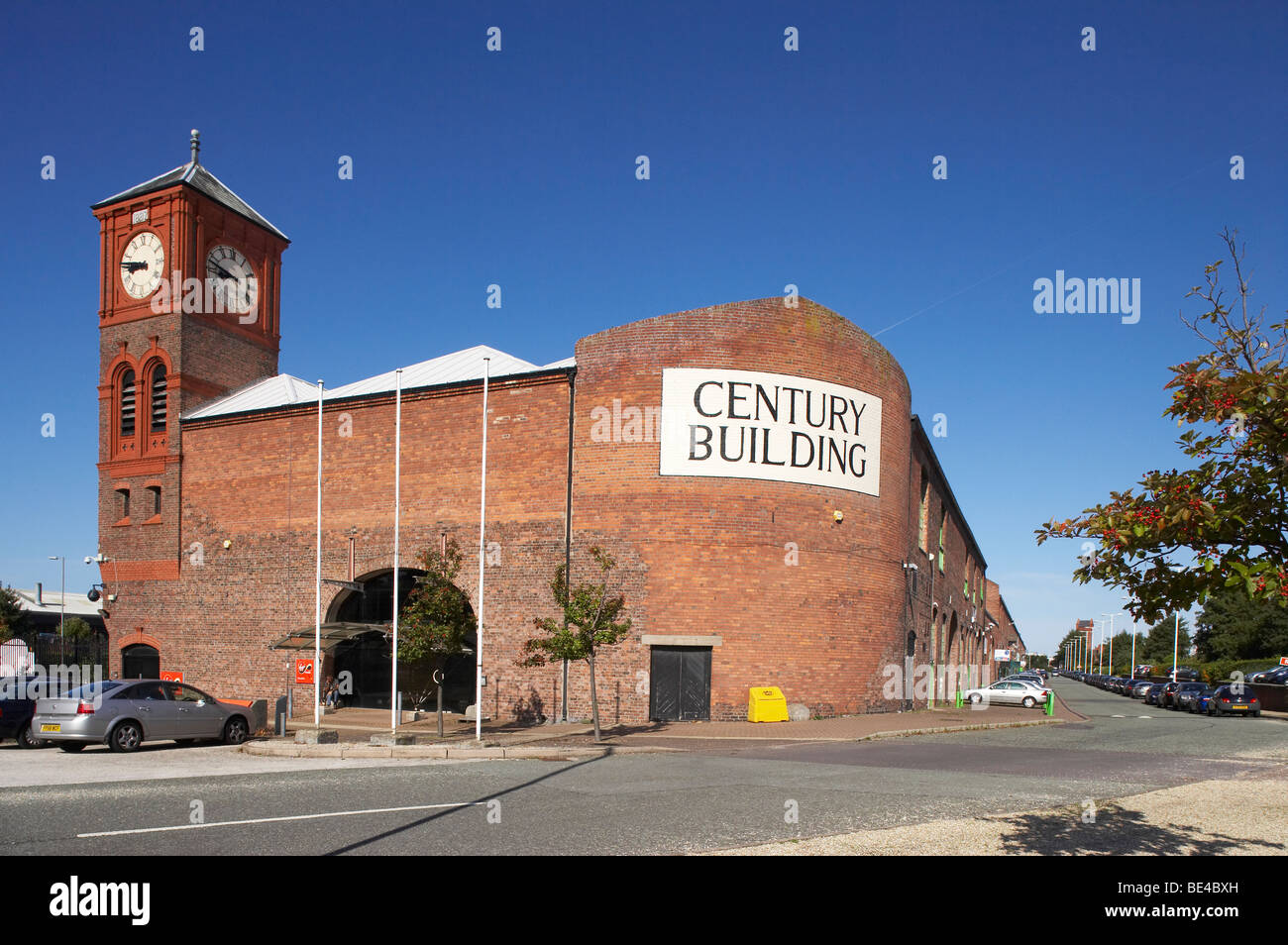 Business in liverpool hi-res stock photography and images - Alamy
