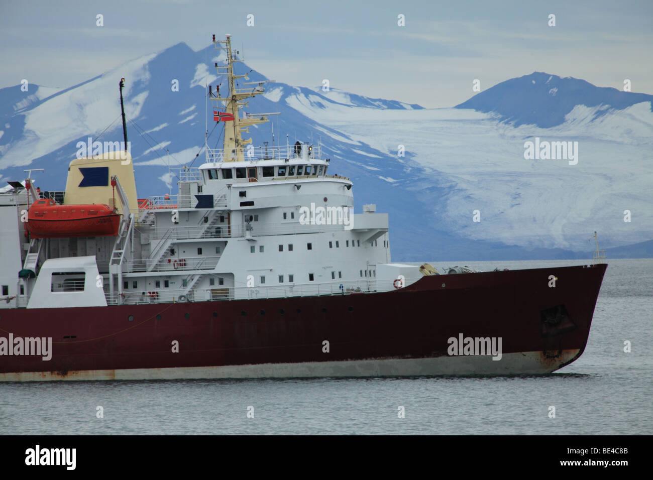 Scenic Landscape of Svalbard Ship and the Arctic Ocean Stock Photo - Alamy