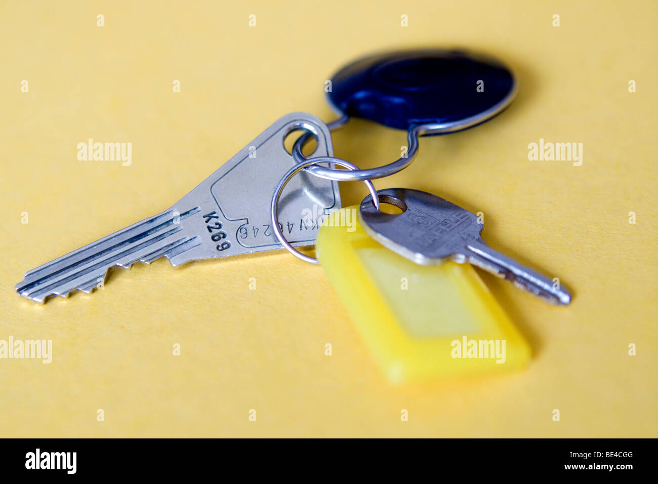 Yellow house keys cutout hi-res stock photography and images - Alamy