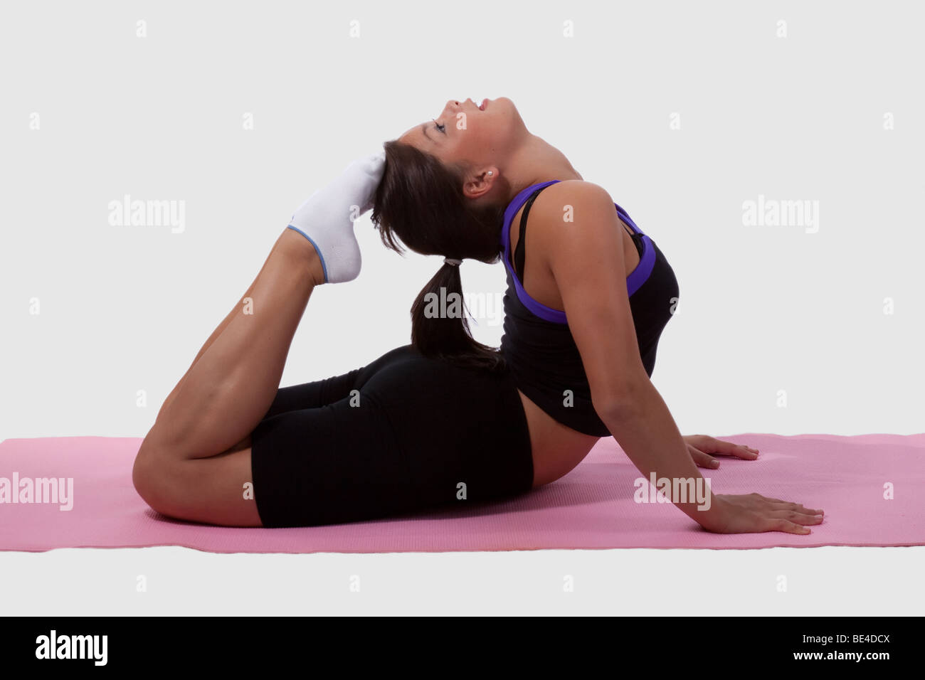 Flexible woman hi-res stock photography and images - Alamy