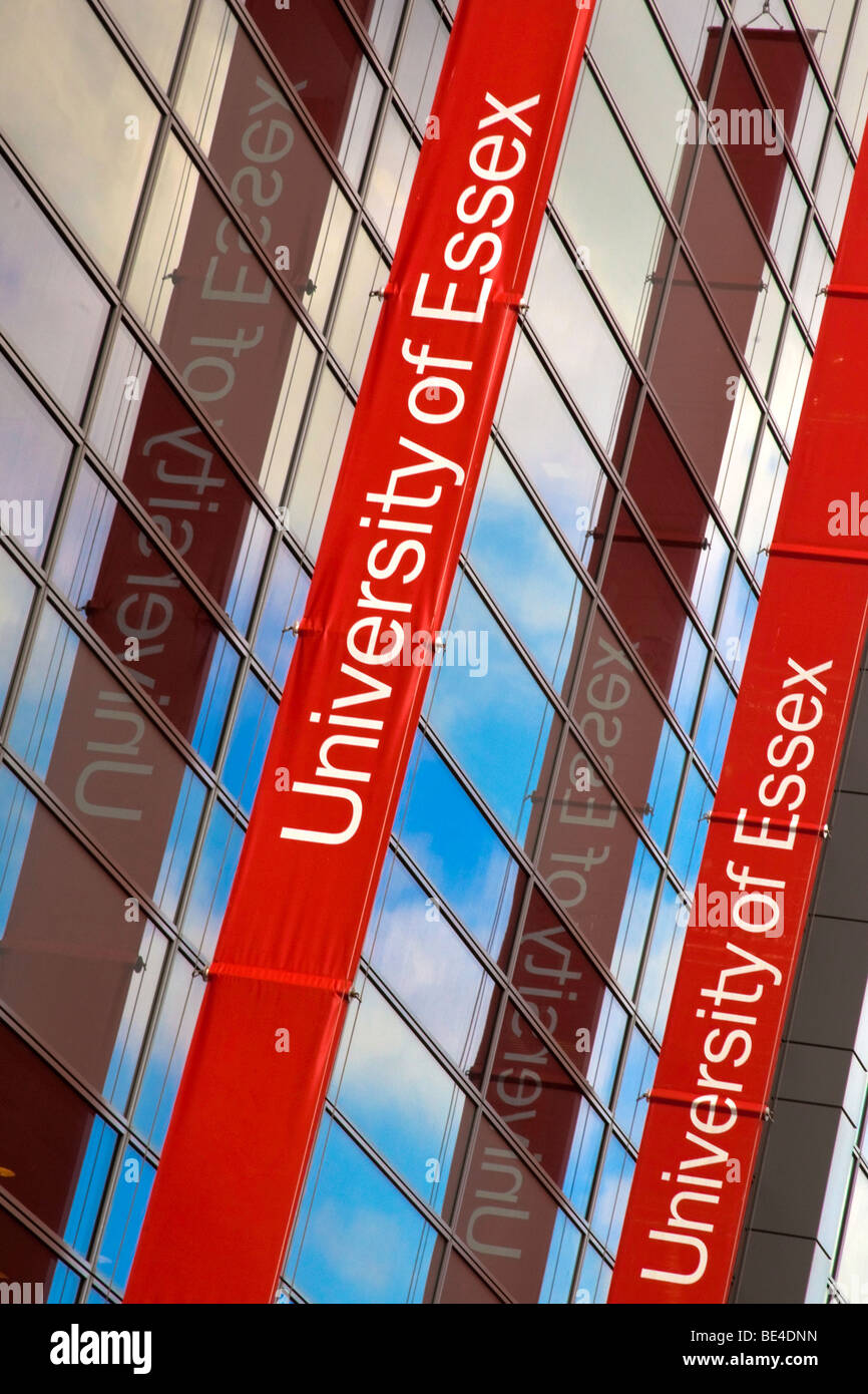 Facade banners hi-res stock photography and images - Alamy