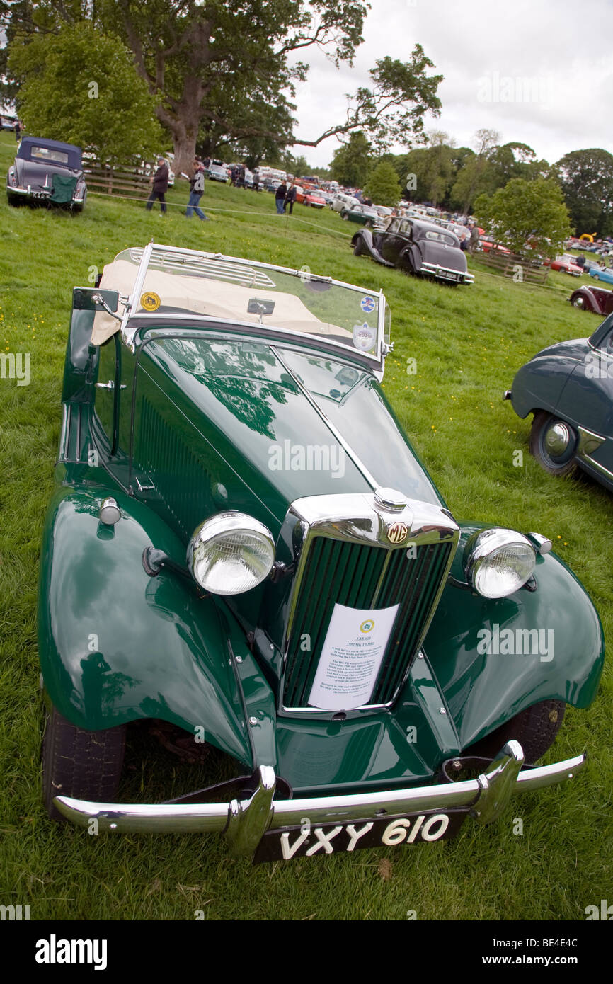 1952 MG TD MkII at Scottish Borders Historic Motoring Extravaganza 2009 ...