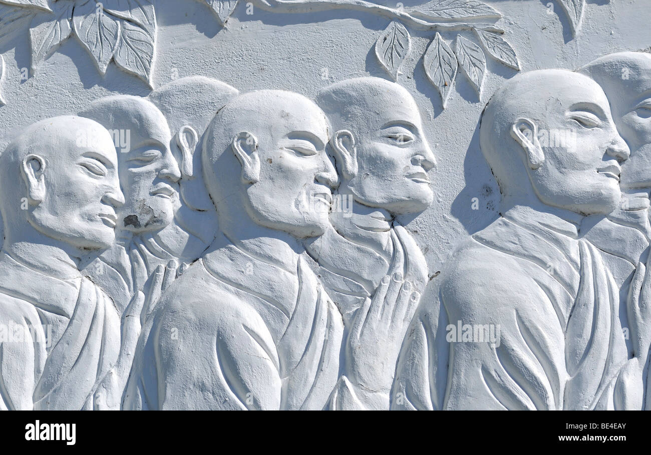 Vietnamese people praying hi-res stock photography and images - Alamy