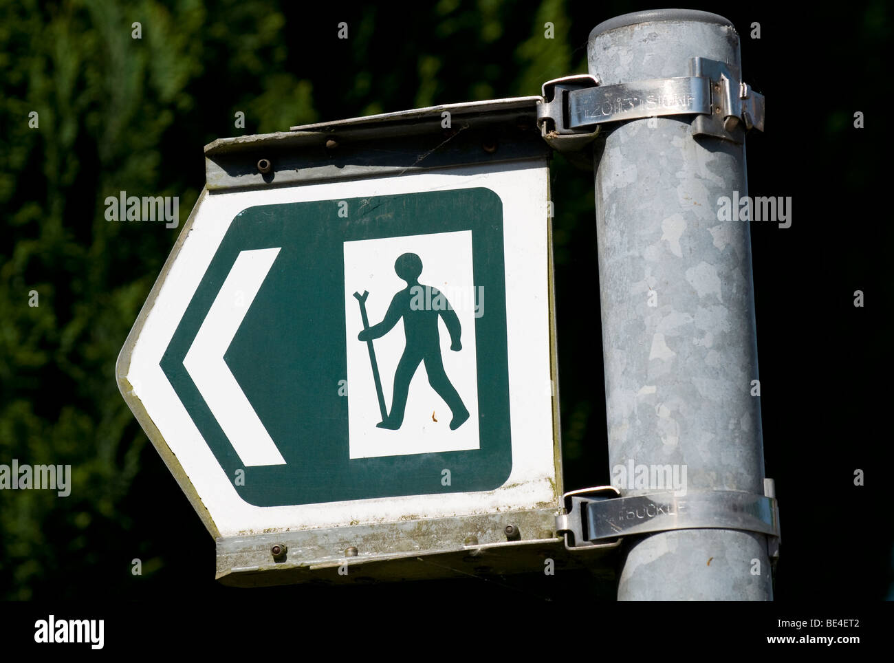 Footpath sign walker hi-res stock photography and images - Alamy