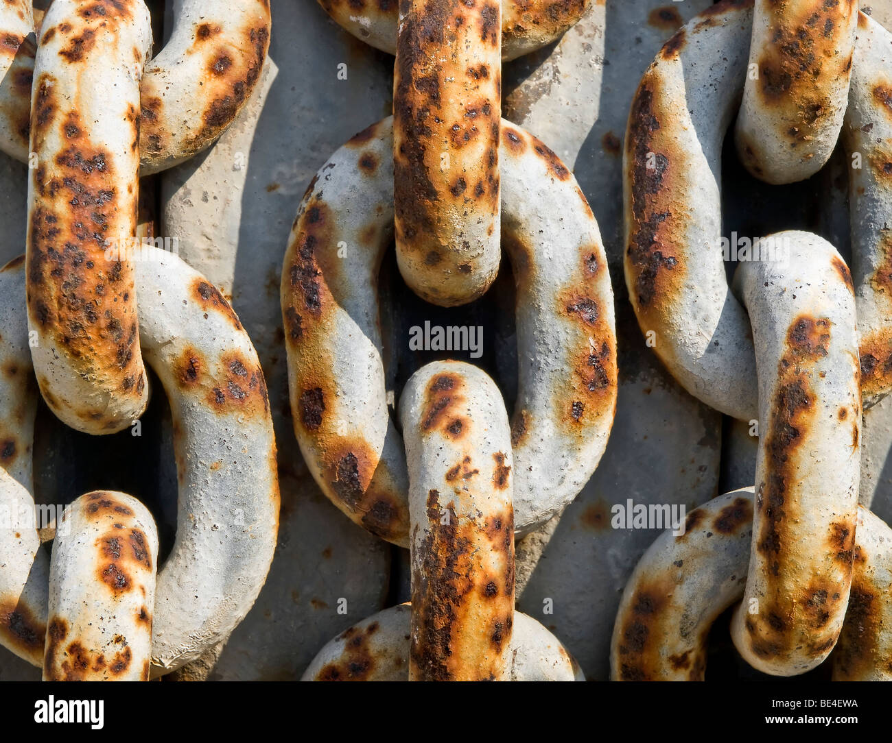 Rusty iron chains hi-res stock photography and images - Alamy