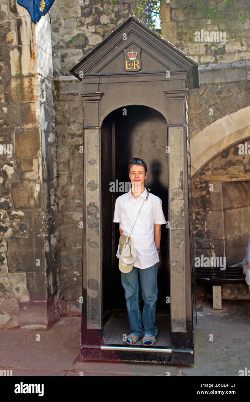 Sentry london box hi-res stock photography and images - Alamy