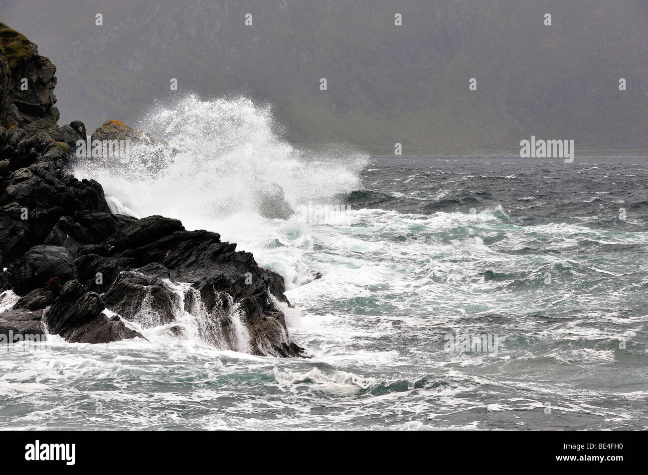 Storm Sea Crashing Waves Stock Photos & Storm Sea Crashing Waves Stock ...