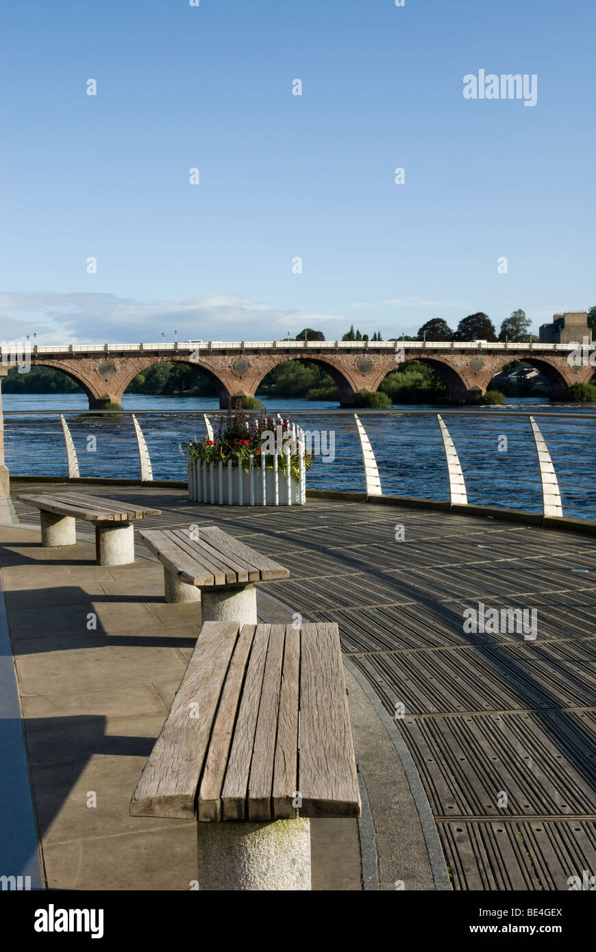 Smeatons bridge perth scotland hi-res stock photography and images - Alamy