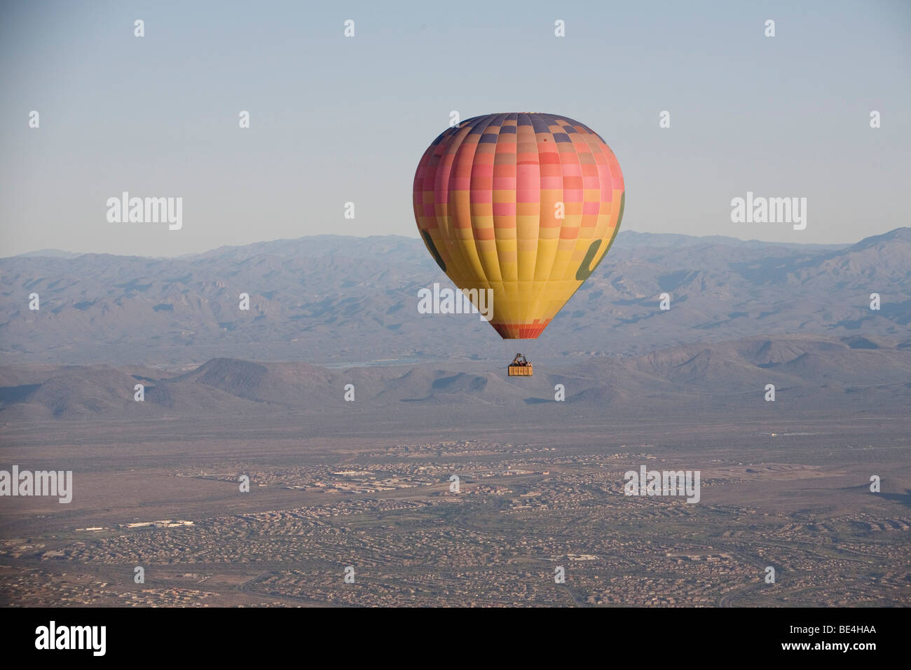 Ballooning over the desert in Phoenix Arizona Stock Photo - Alamy