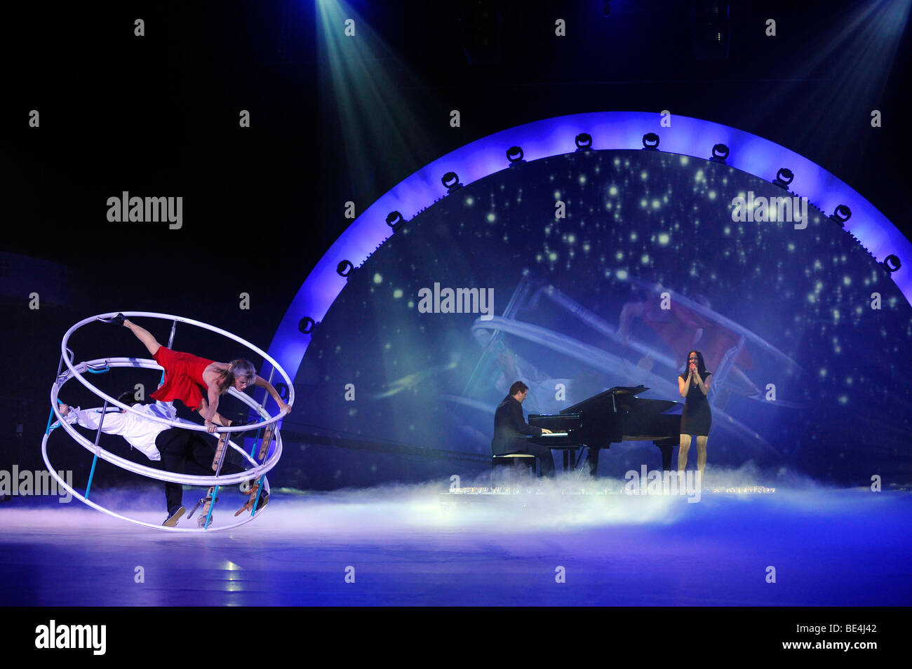 Gymwheel, gyro wheel, gala of the Internationales Deutsches Turnfest ...