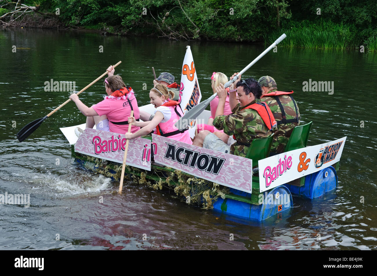 Crossford hi-res stock photography and images - Alamy