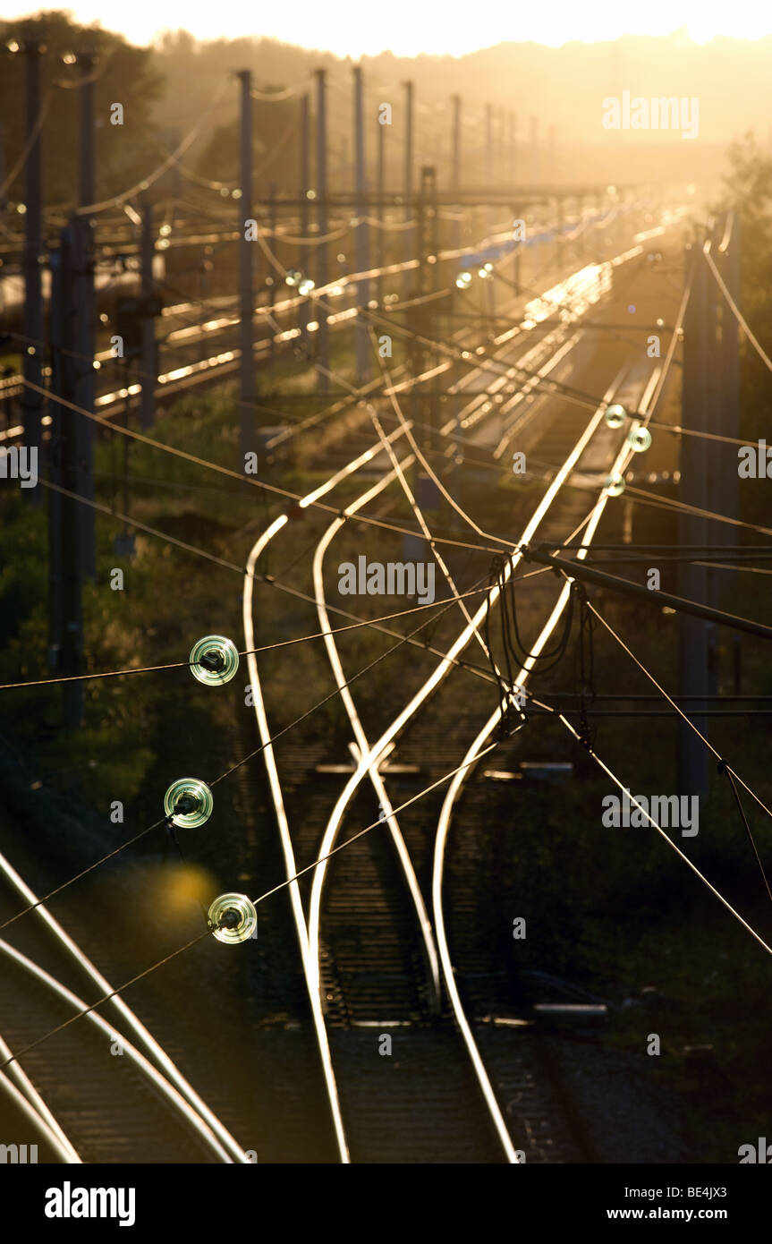 Railroad tracks sunrise hi-res stock photography and images - Alamy