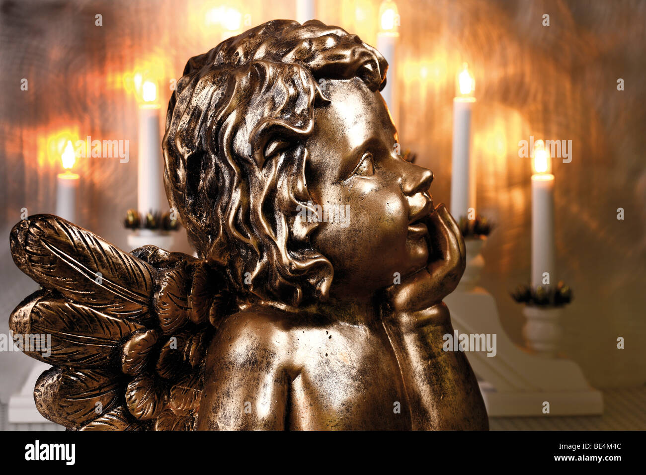 Goldenes y hi-res stock photography and images - Alamy