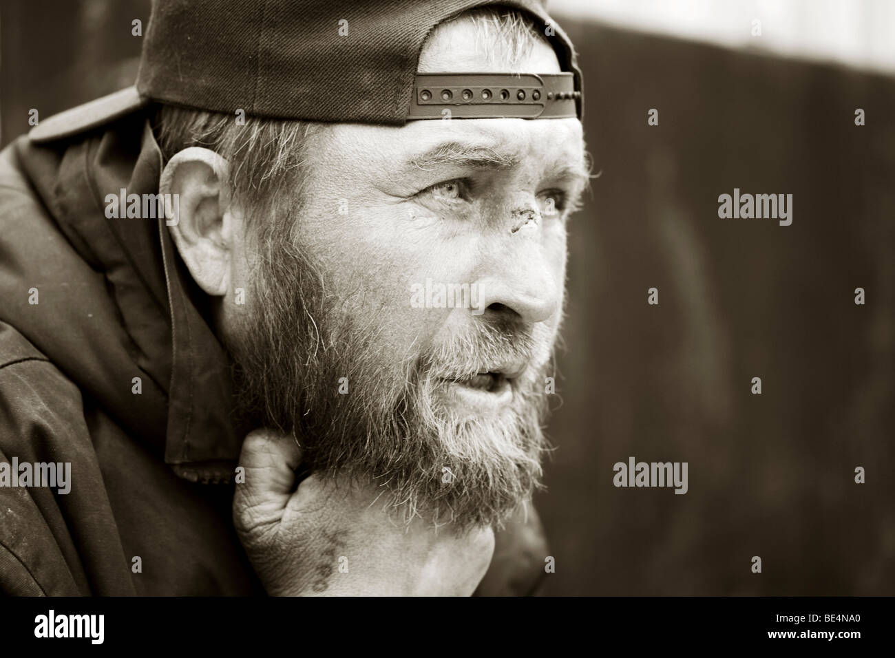 Homeless man on a city street Stock Photo - Alamy
